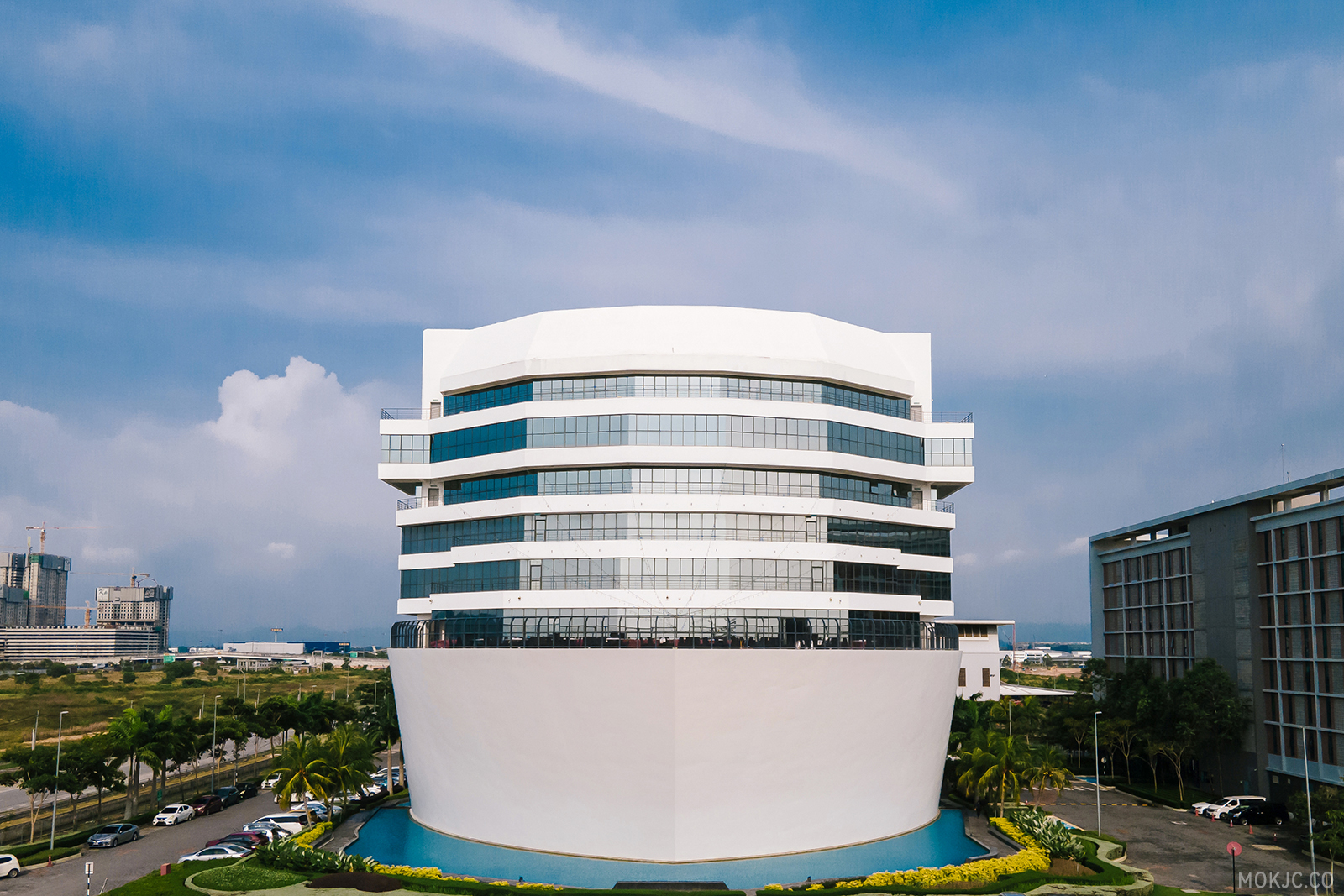 The Ship Campus – MOKJC.CO